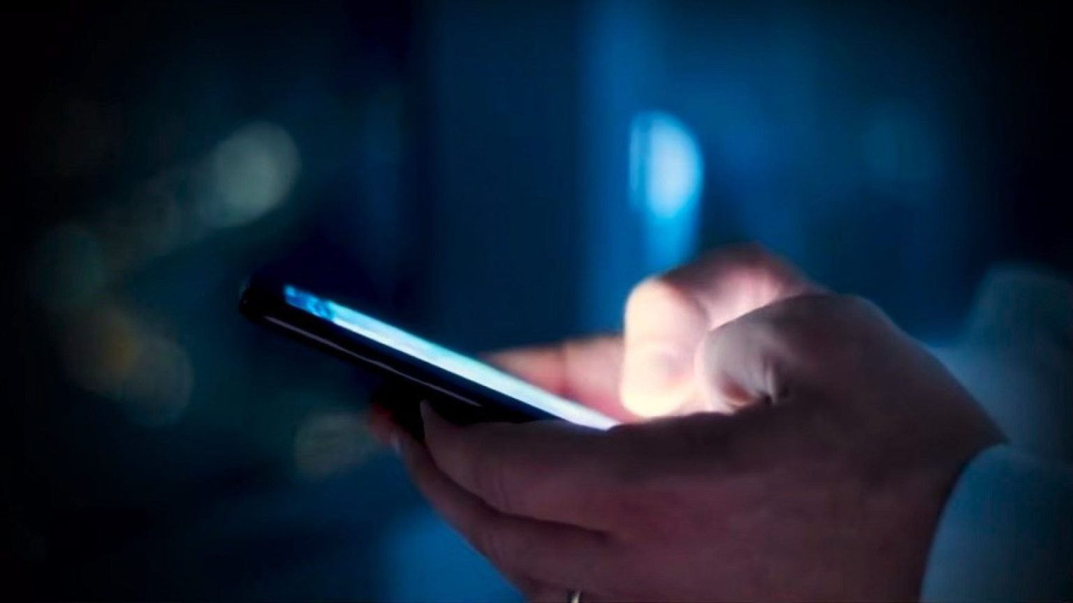 FBI Issues Urgent Warning Over Surge in Text Message Scams Targeting ...